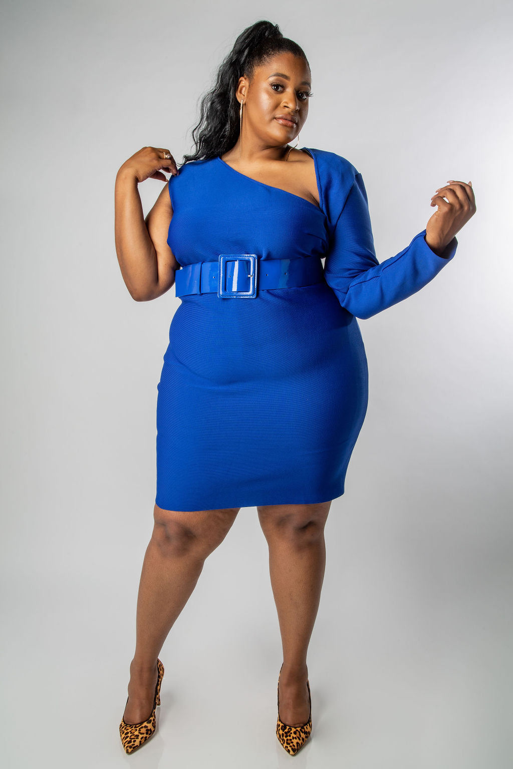 PLUS SIZE SINGLE SLEEVE ROYAL BLUE MINI DRESS – MISCHUN